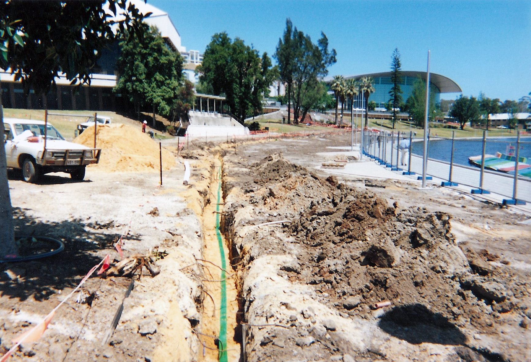 Torrens Lake Walk – CATCON